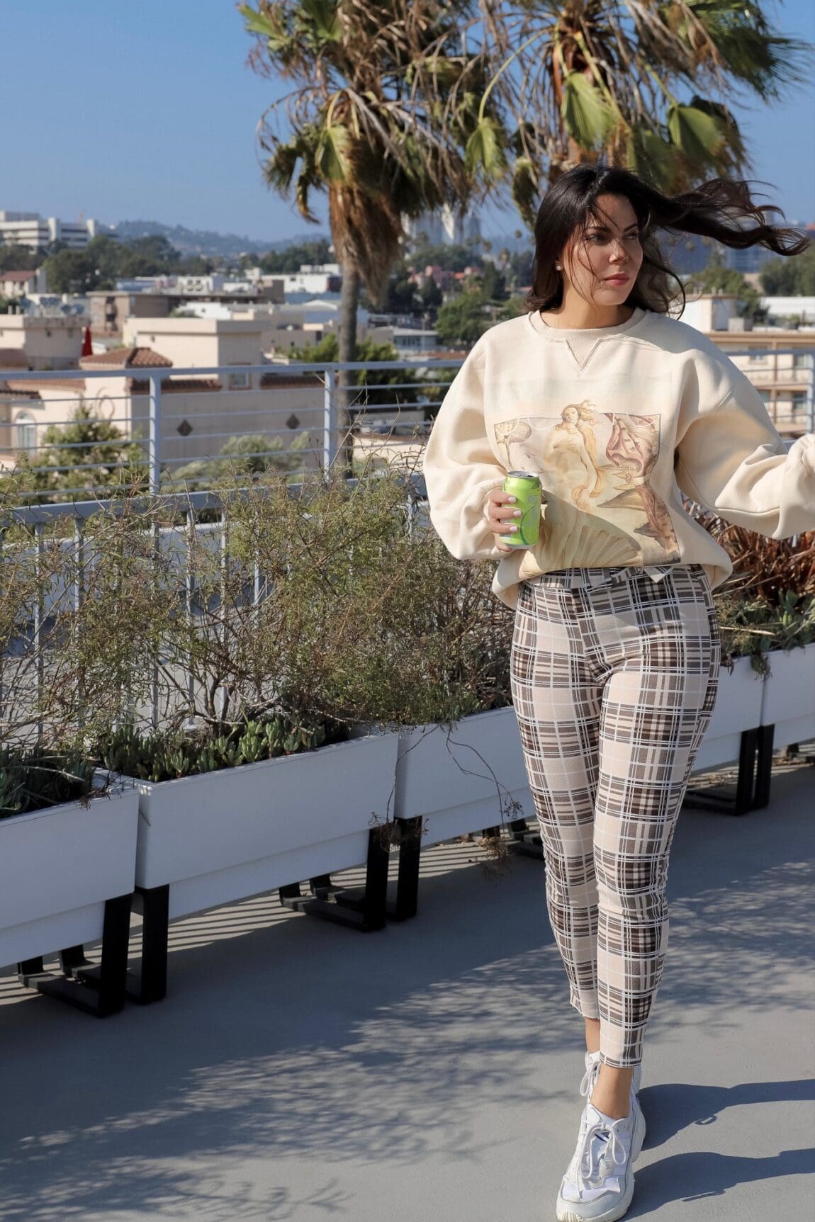 How To Style Plaid Pants For Fall (2023 Style Tips) - Purfect Sunday
